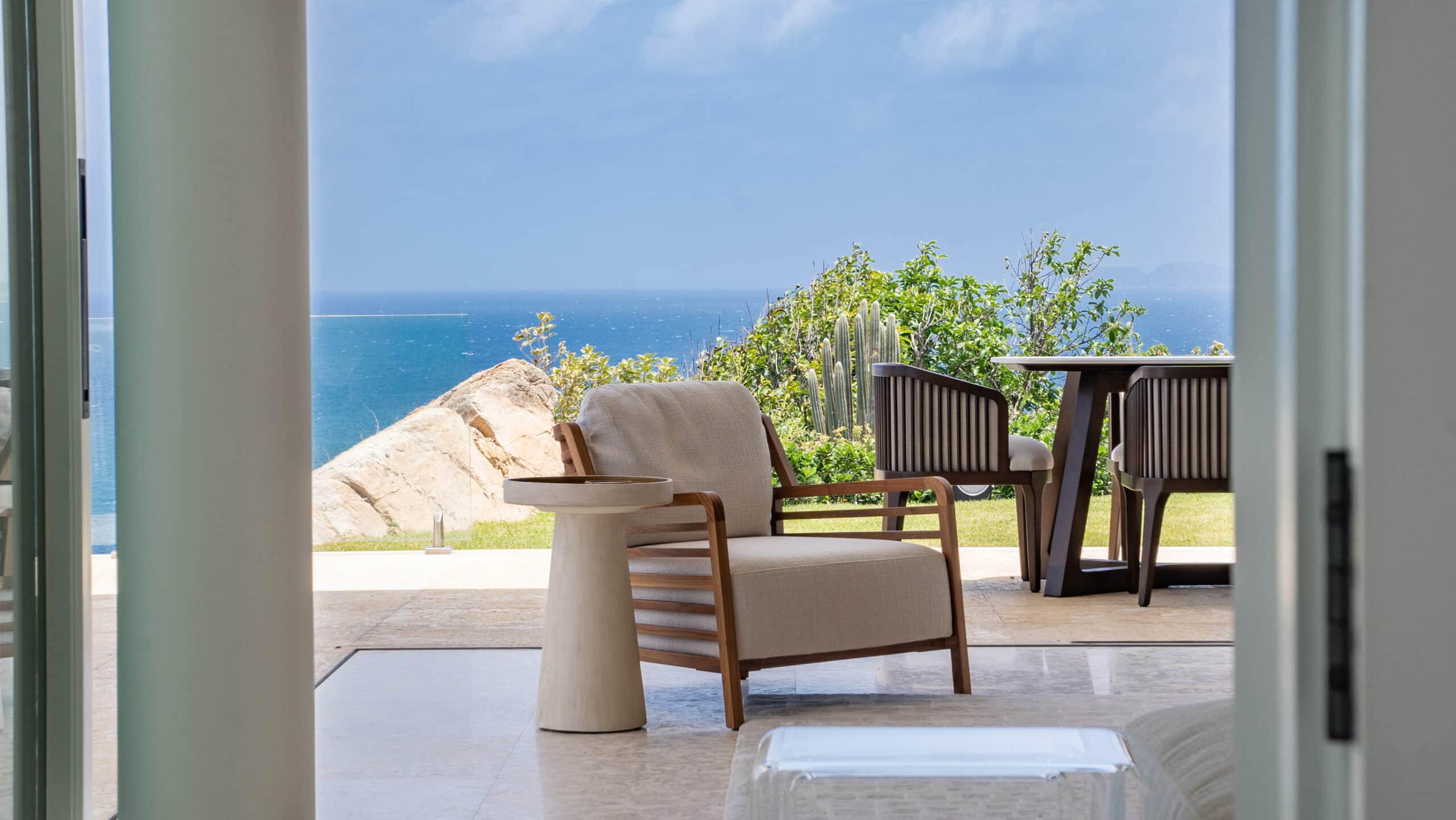 Starlight Villa – Oil Nut Bay